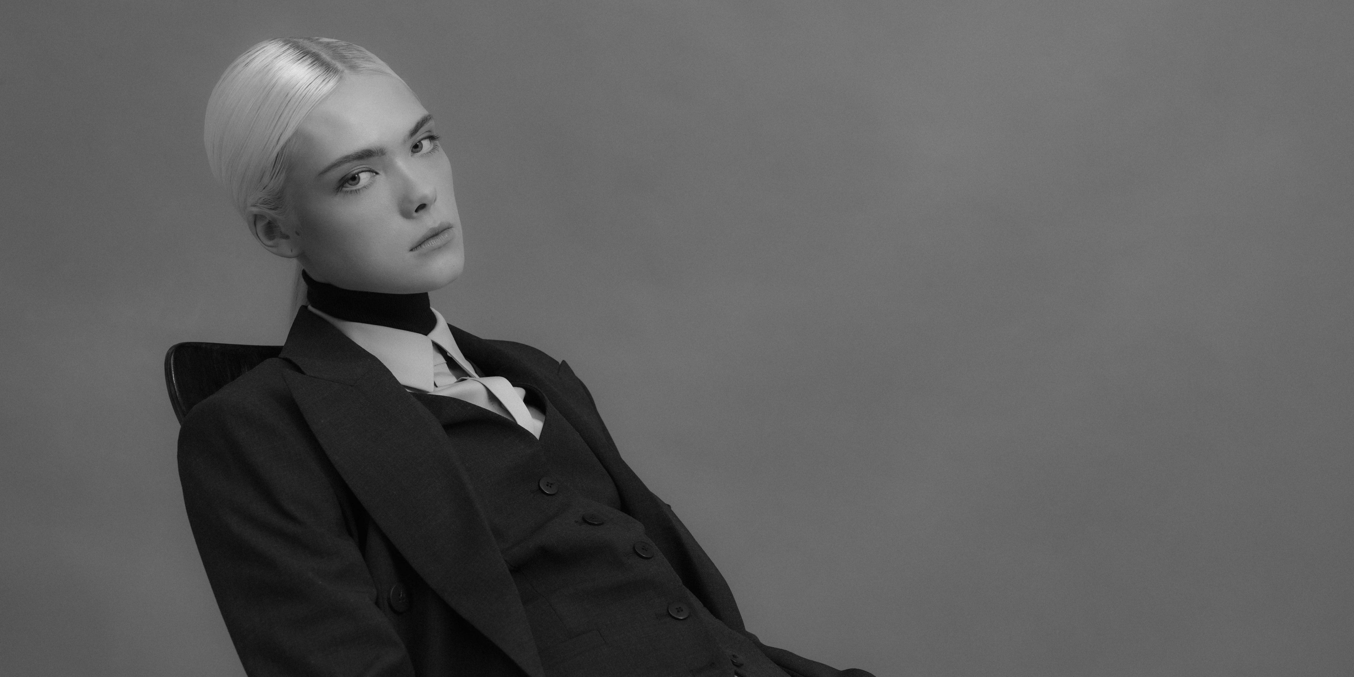 Moteriški kostiumai – InAvati