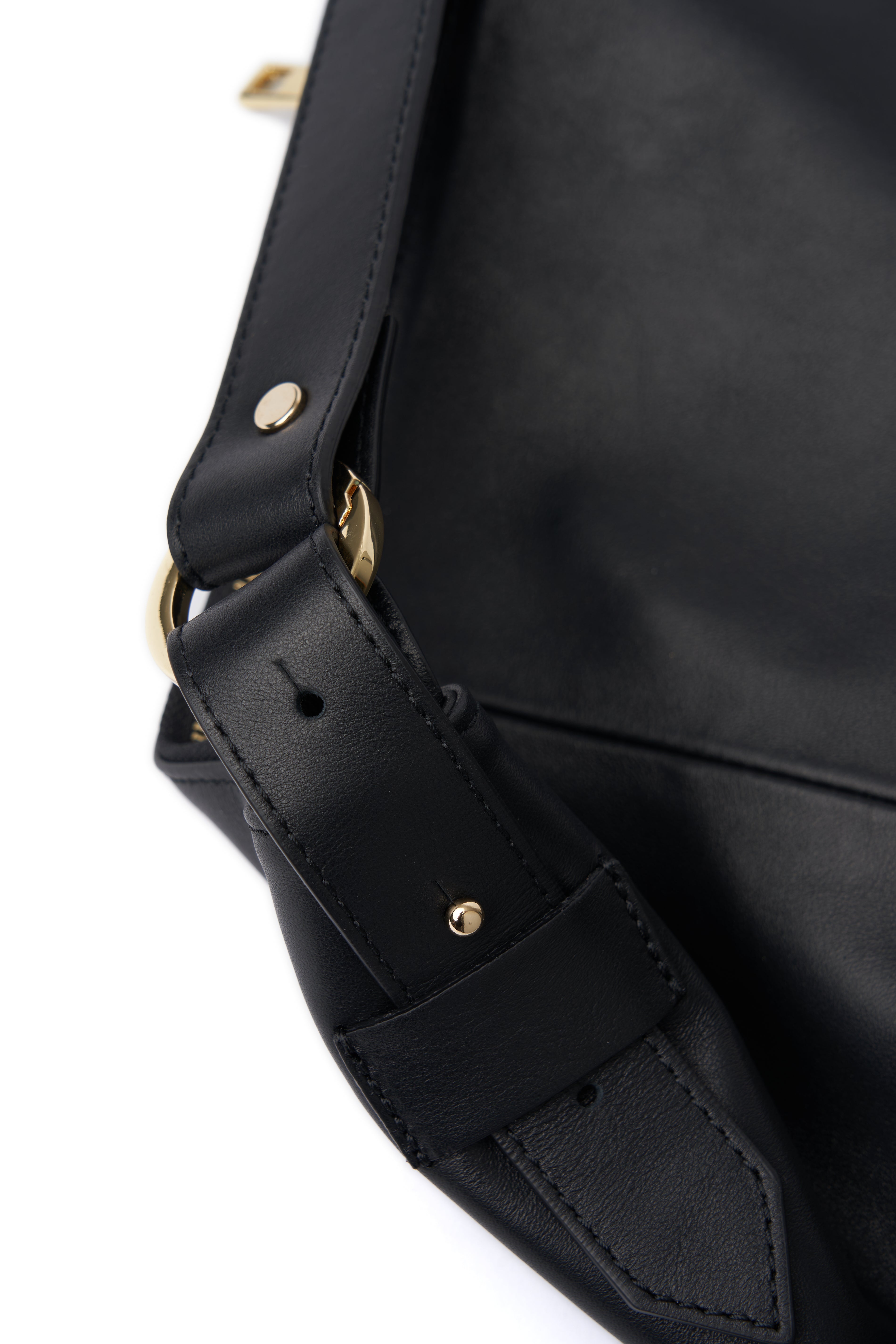 BIG LEATHER BLACK HANDBAG – InAvati